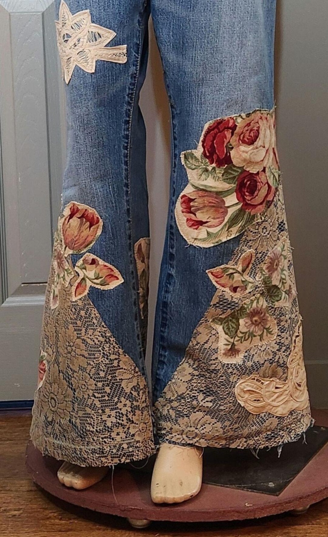 40 Womens Bell Bottom Denim Jeans Lace Floral Patches Plus Size 31long ...