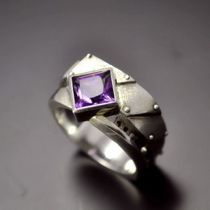 Statement Ring Amethyst interrogendum 2, Unique Modern Industrial ...