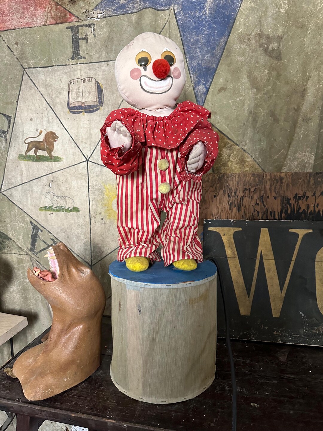 VTG 1960s Animatronic Style Mountain Man Store Window Display ...