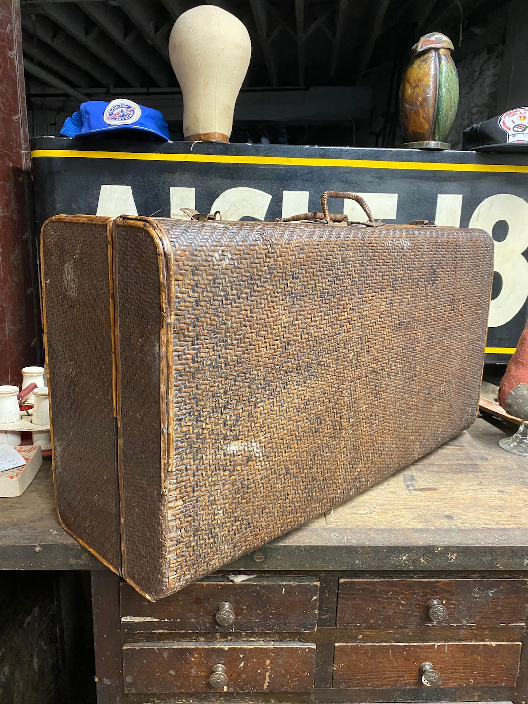 Vintage Antique Wicker Rattan Suitcase Luggage Theater Display Beach ...