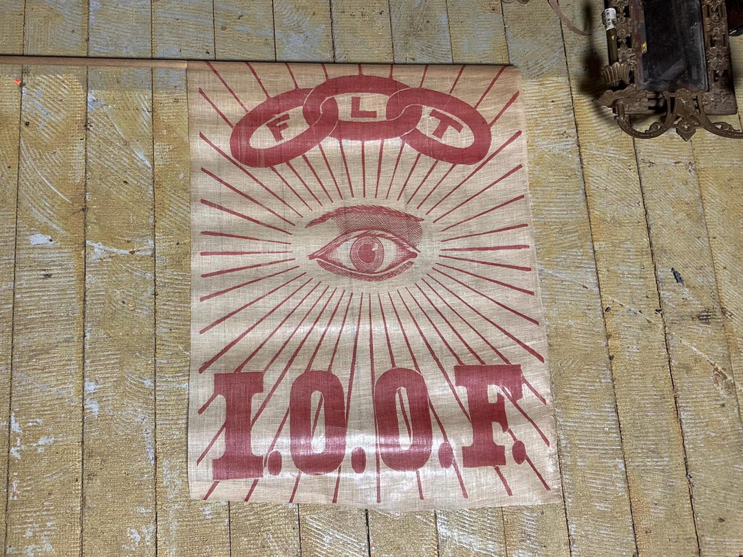 Antique Odd Fellows Lodge IOOF All Seeing EYE Flag Banner Cheesecloth ...