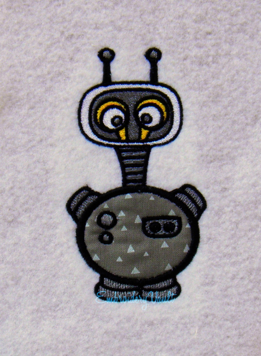 Alien Robot Patch 3 Embroidery Design, Multiple Formats - Etsy