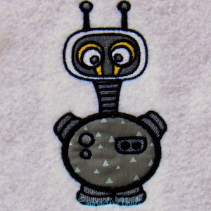 Alien Robot Patch 3 Embroidery Design, Multiple Formats - Etsy