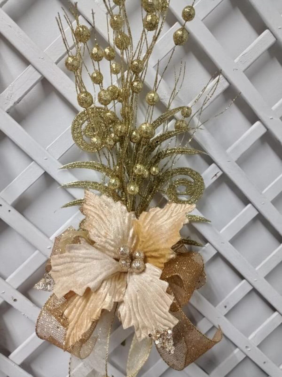 Gold Tree Topper With Gold Balls Ready to Post Out Next - Etsy