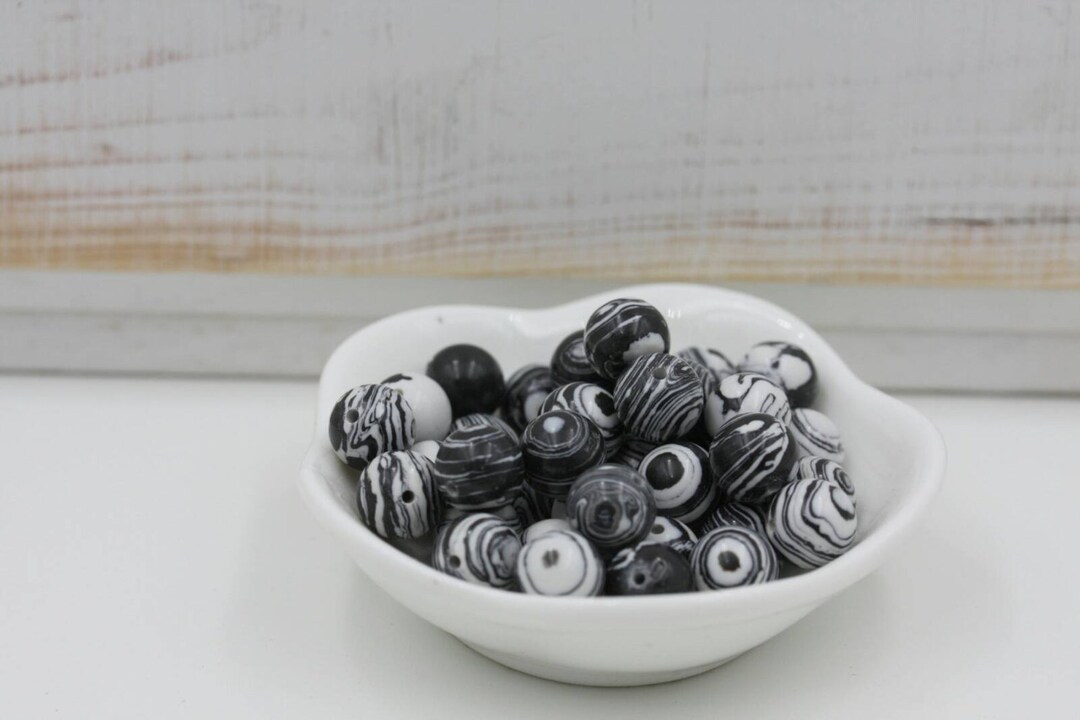 Black and White Fordite Beads-8mm - Etsy