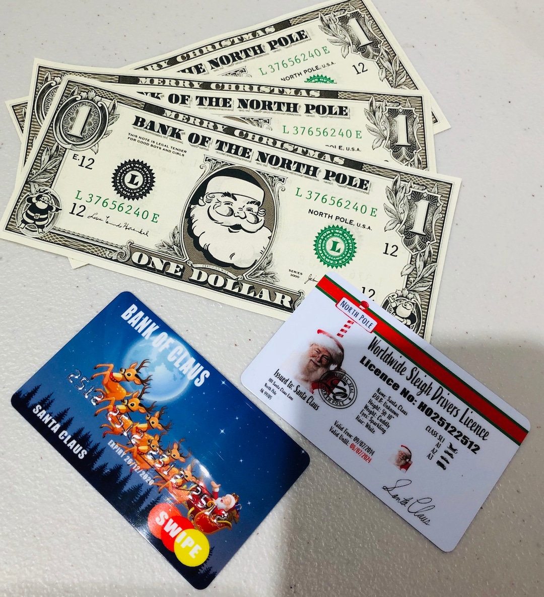 Santa's Lost Bank Card, Licence and Dollars Christmas Morning Novelty ...