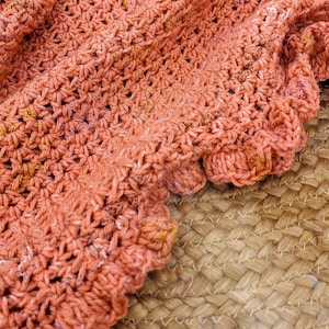 Baby Sprout - the Ruffled-edge Baby Blanket Crochet Pattern | Crochet ...