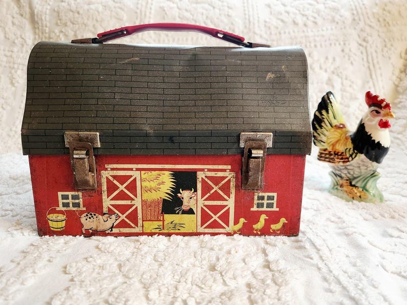 Vintage Red Barn Lunchbox - Etsy