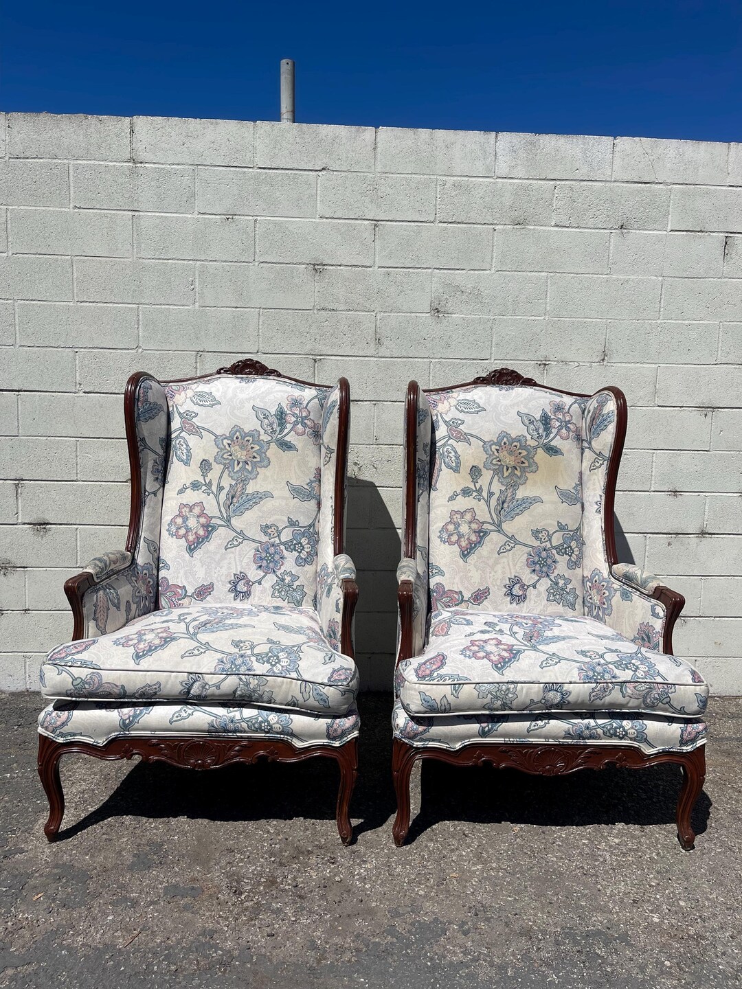 Pair of Wingback Armchairs Traditional Chairs Wood Fabric Seating ...