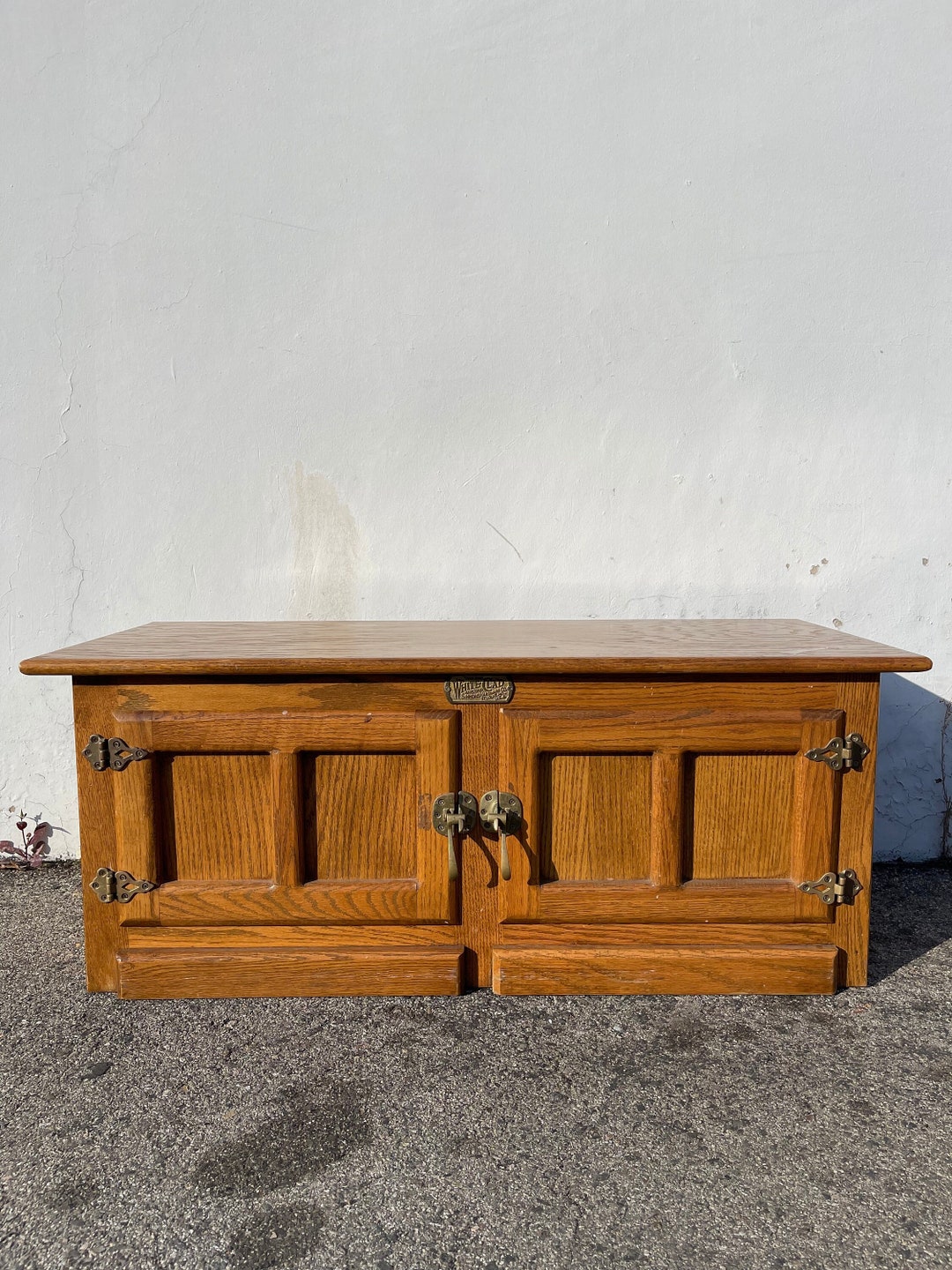 Antique White Clad Cabinet Solid Oak Wood Coffee Table Storage Dual ...