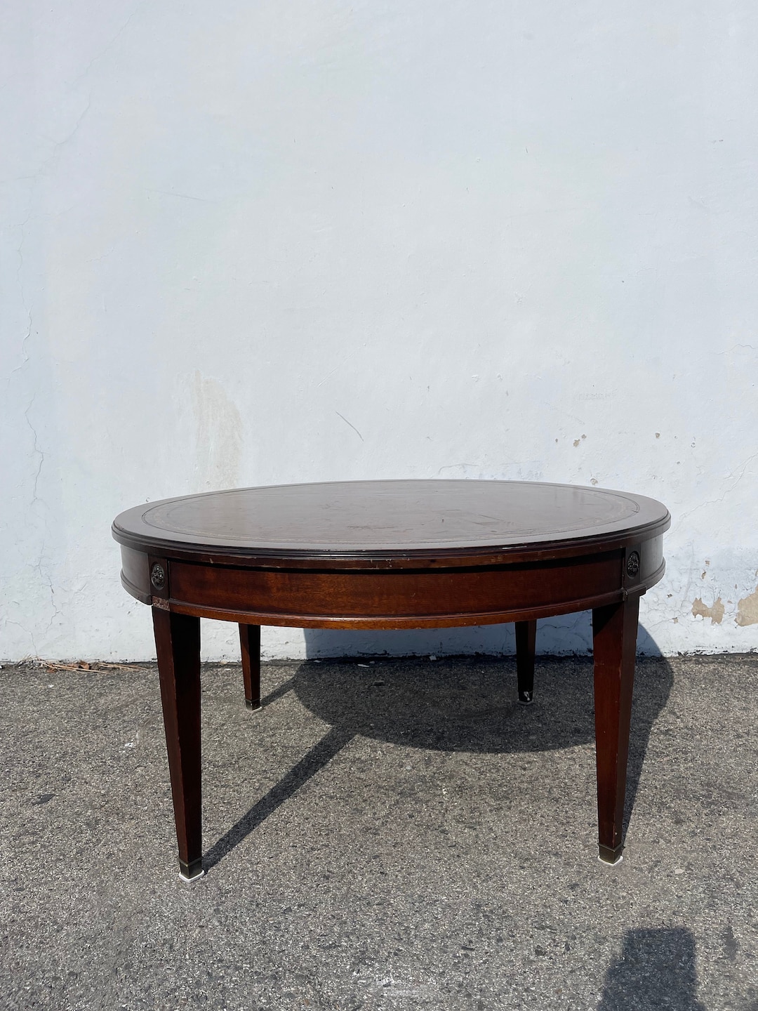 Traditional Wood Coffee Table Tooled Leather Top Round Circle Vintage ...