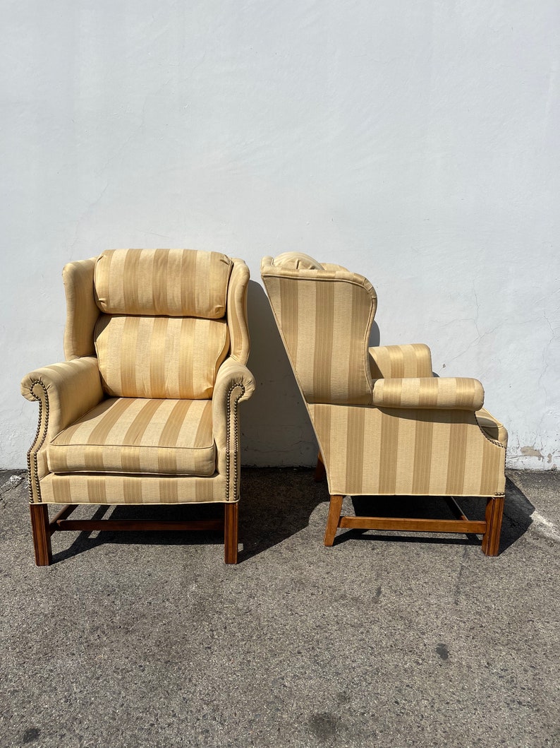Pair of Armchairs Traditional Wingback Chairs Wood Fabric Seating ...