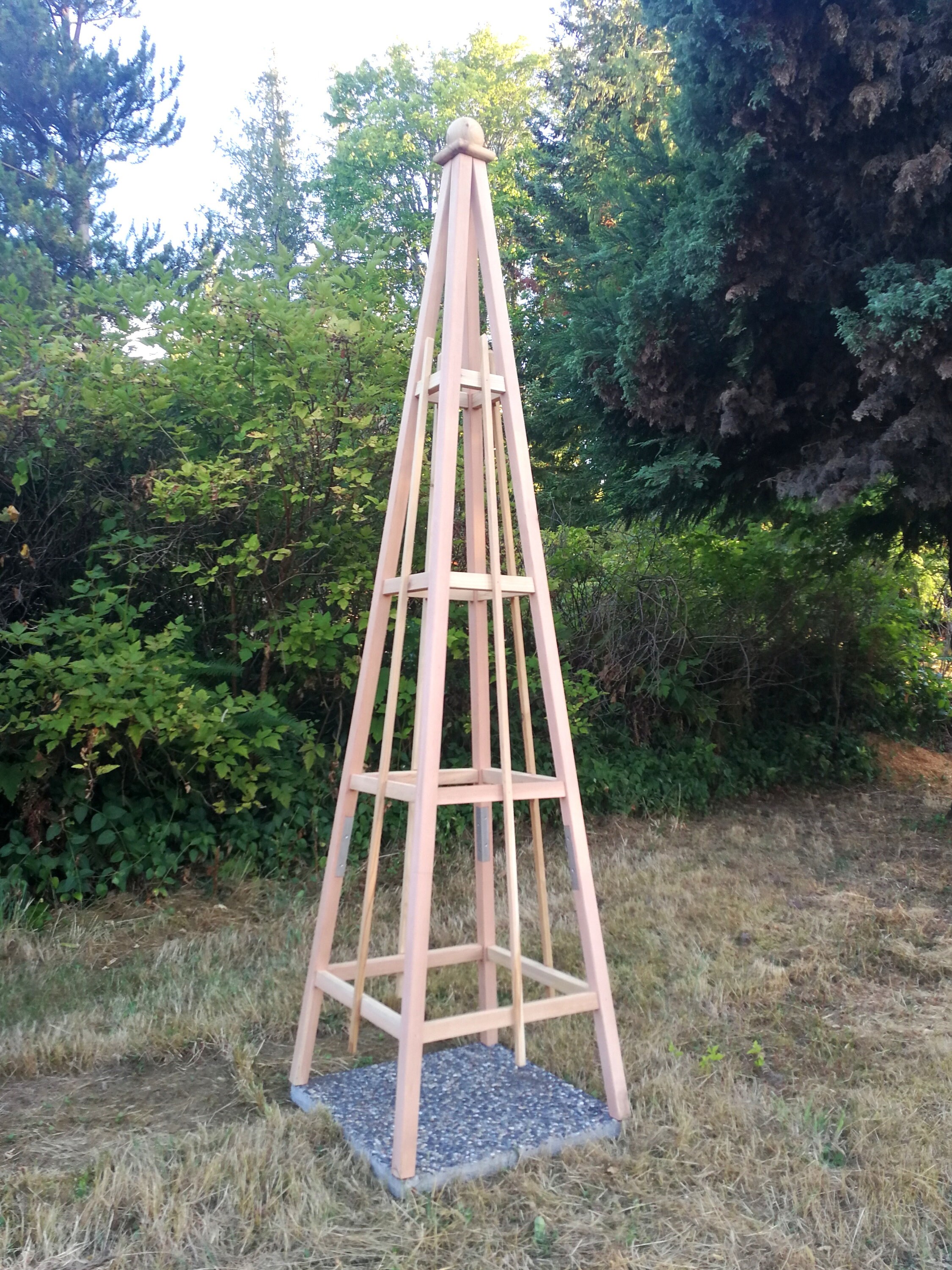 8' Cedar Obelisk 24 Base with 4 Horizontal Rails | Etsy