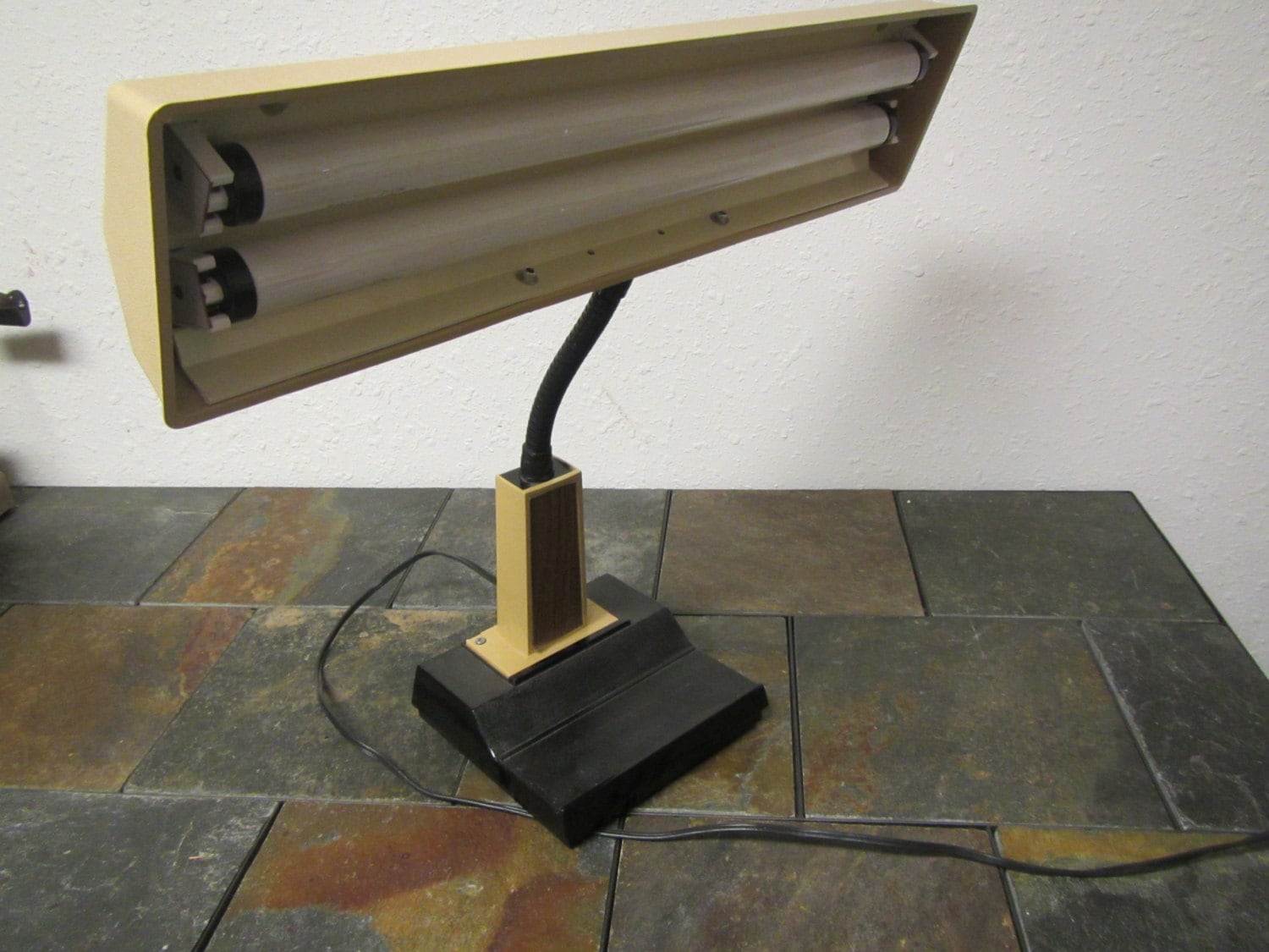 ELECTRIX DESK LAMP , Table Light , Fluorescent, Adjustable , Flexable ...