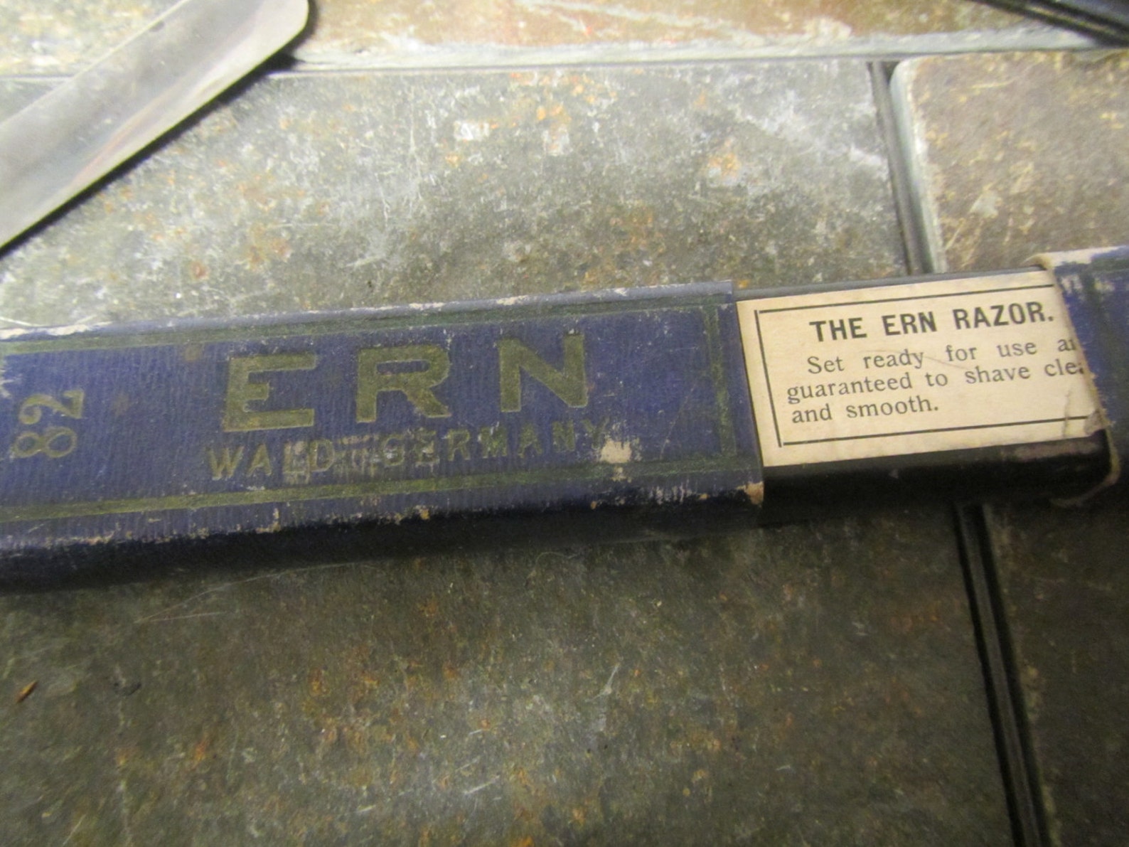 The ERN RAZOR Straight Edge Razor Wald Germany 82 on Box | Etsy