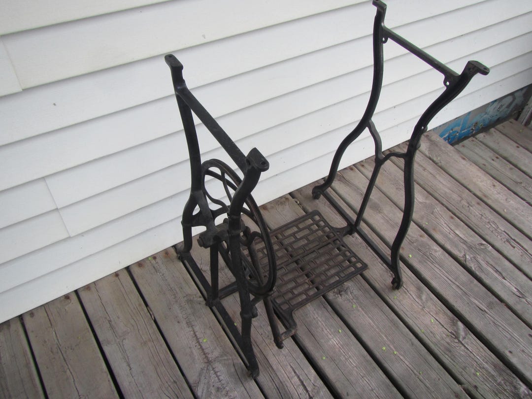 Antique Treadle Sewing Machine Base, Industrial Table Base, Cast Iron ...