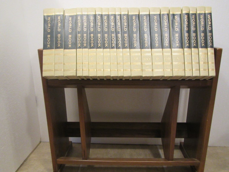 1962 Set of WORLD BOOK ENCYCLOPEDIAS 20 Volumes A Thru Z - Etsy