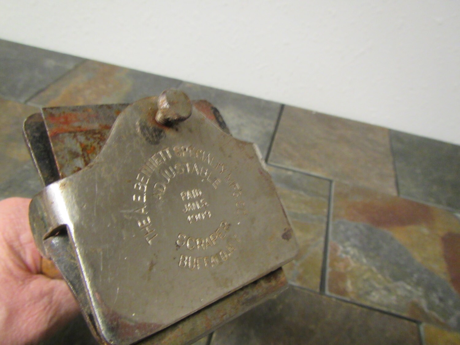 The A. E. Bennett Adjustable Scraper ** Patent Jan 5 1909 ** Bennett ...