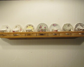 20 Inch Oak Wall Shelf With Groove and Plate Rail and Bar, Cup & Saucer ...