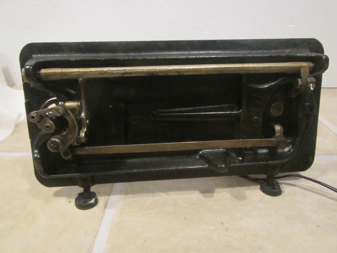 Antique 1927 SINGER SEWING MACHINE Sn. AB751502 Manufactured - Etsy