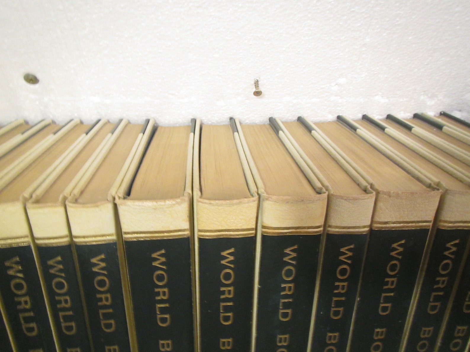 1960 set of 19 WORLD BOOK ENCYCLOPEDIAS Missing vol. 3 C | Etsy