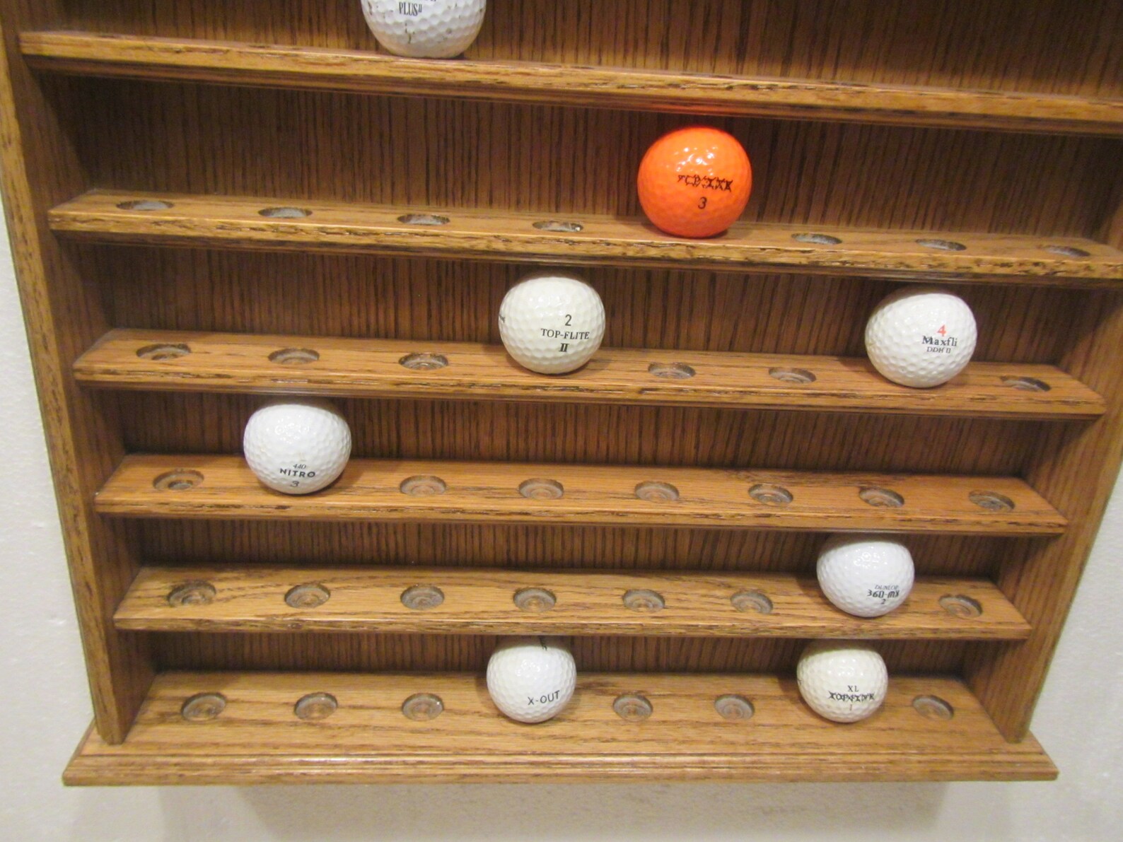 Wood GOLF BALL Display Shelf, Golf Ball Rack, Golf Ball Display Case ...