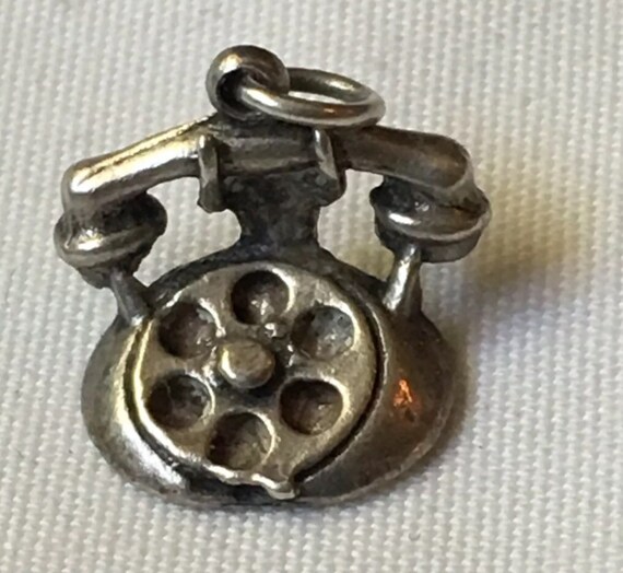 vintage princess style telephone - Gem