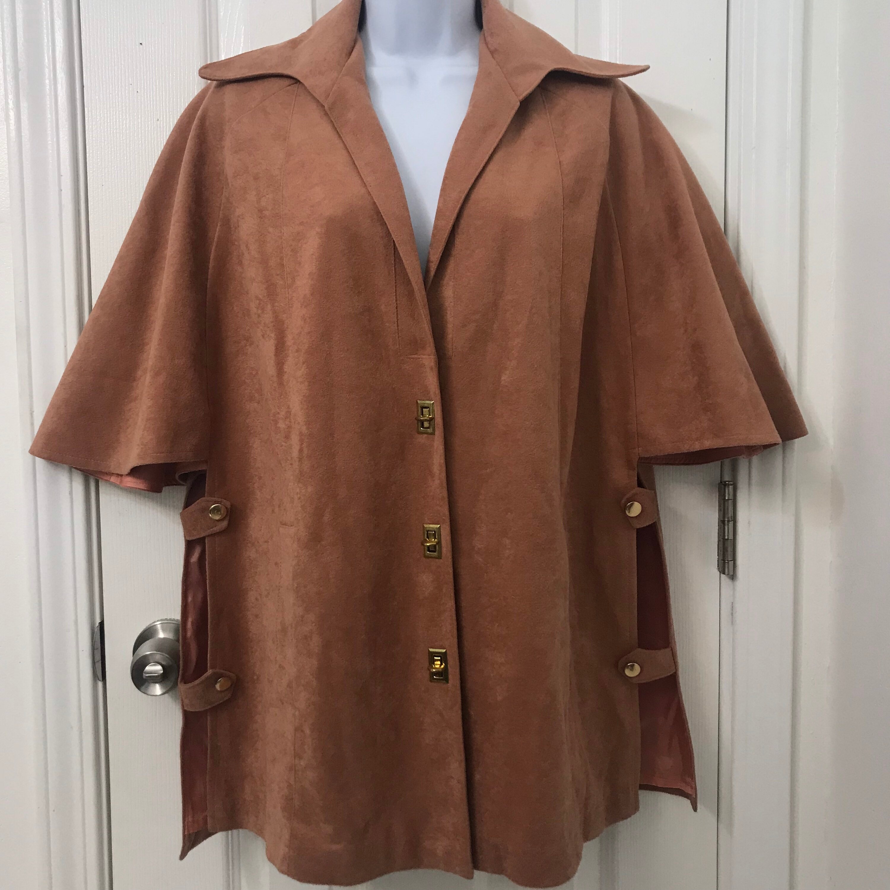 1970s Cape Bat Wing Poncho Dacron Ultrasuede Turnlock | Etsy