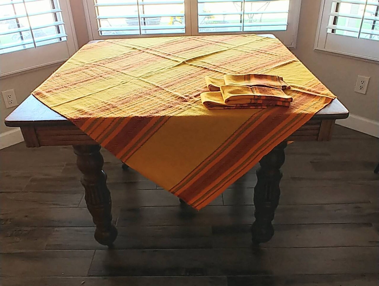 1970 Scandinavian Tablecloth Set. Rectangle Tablecloth and 4 - Etsy