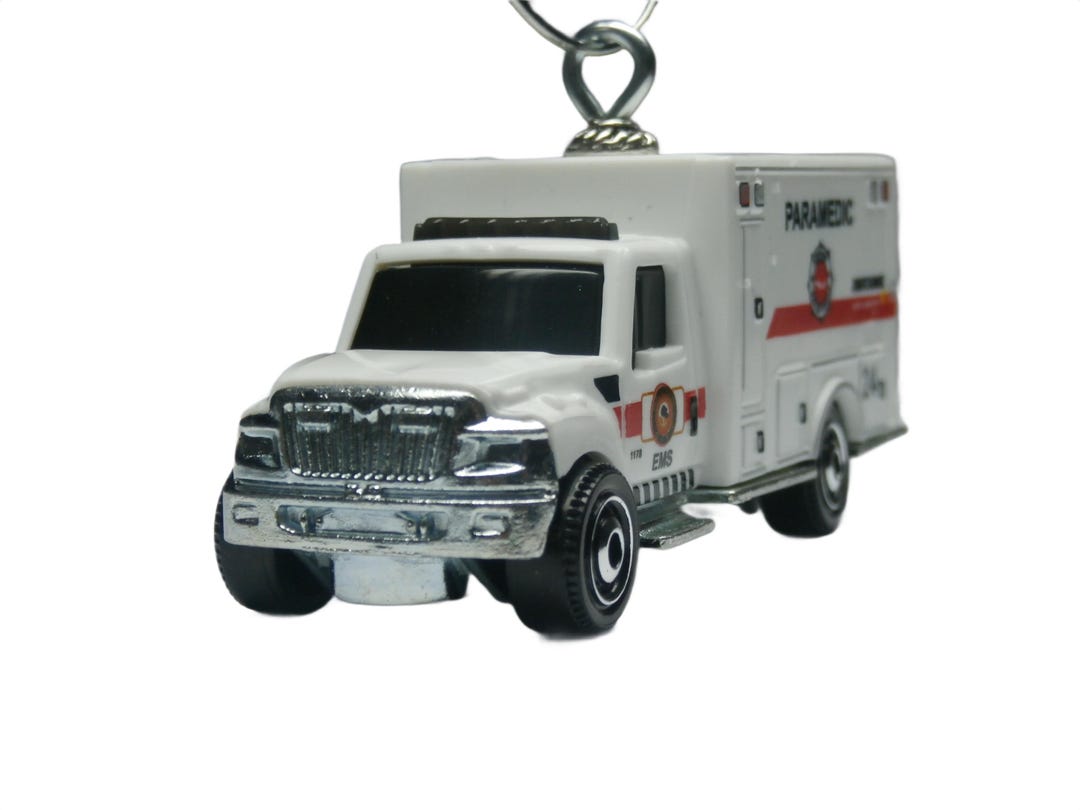 New Paramedic Rescue Ambulance Truck Van Christmas Tree Ornament 1/64 ...
