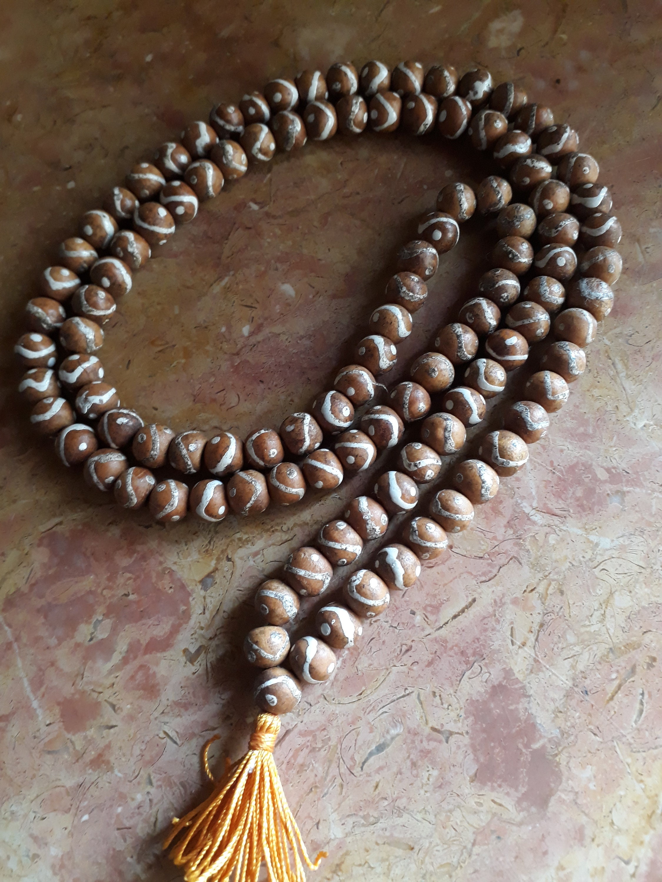 Mala 108 beads neem wood from India painted with yin yang | Etsy