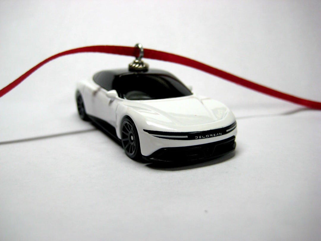 Delorean Alpha 5 EV Electric Car Christmas Tree Ornament or Keychain ...
