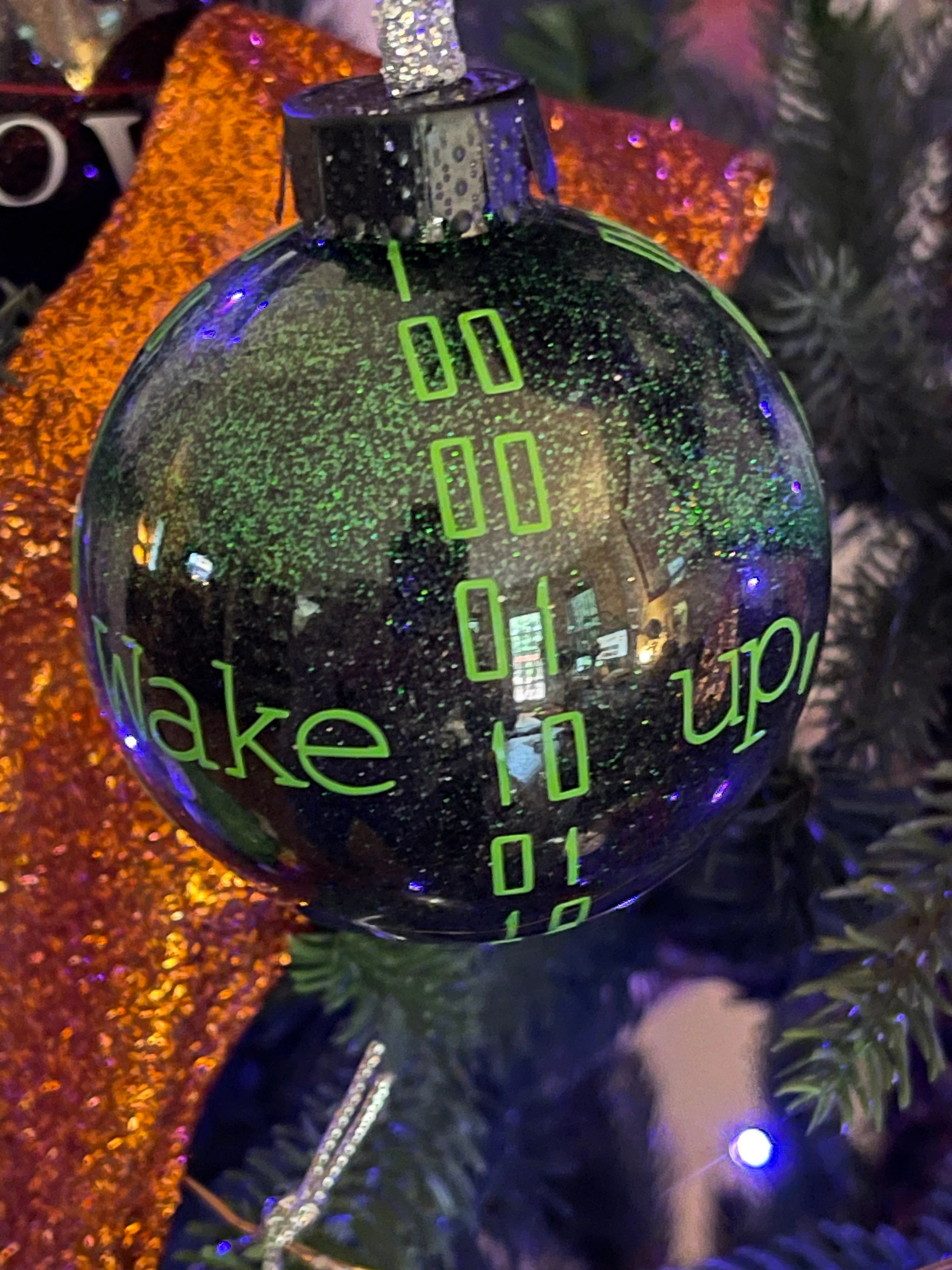 Ornaments & Accents Home Décor Keanu Reeves Matrix Holiday/Christmas ...