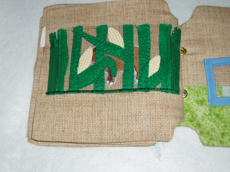 This Unique Farm Book Teaches Developmental Skills Using Removable Farm ...