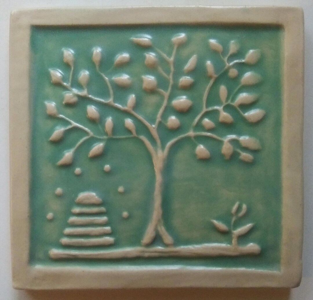 4 Inch Bee Hive Art Tile - Etsy