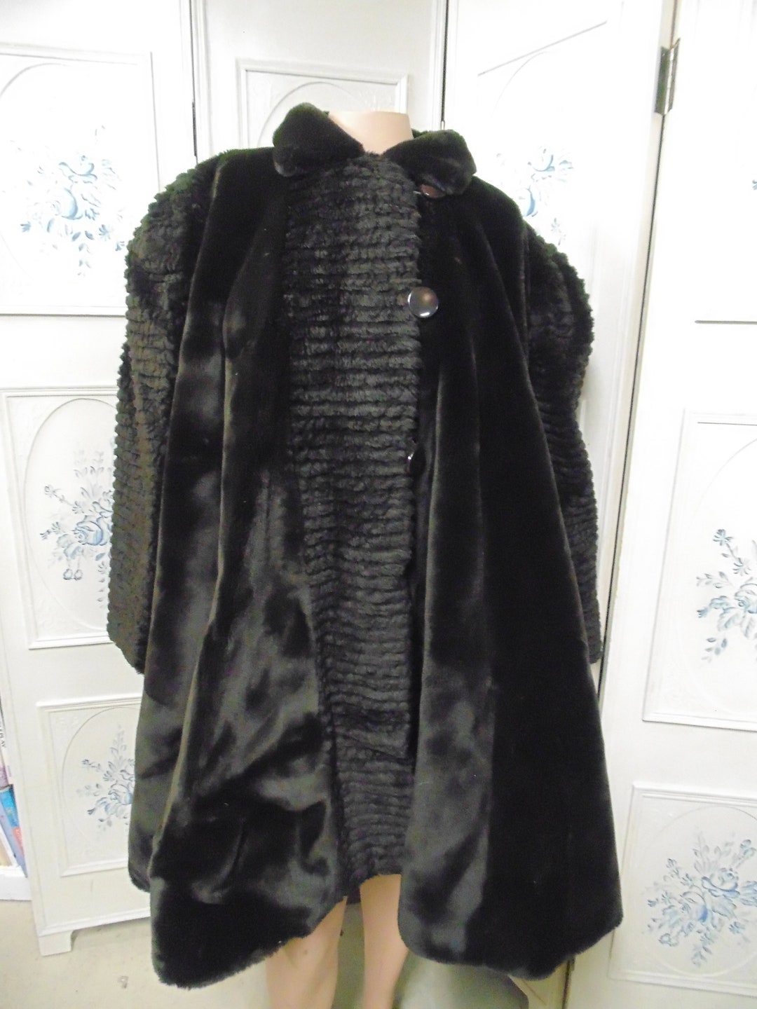 Made in Paris France Faux Fur Coat, Bust 60 - Etsy