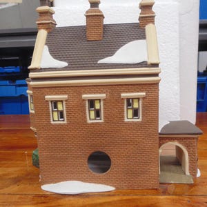 Department 56 Dickens Village Series, Dursley Manor, Handpainted ...