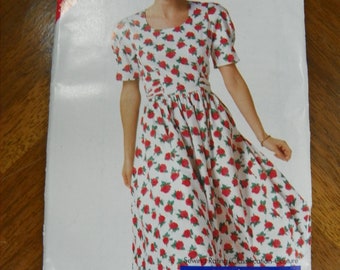 See & Sew 4166, Misses' Dress With Semi-fitted Bodice and Flared Skirt ...