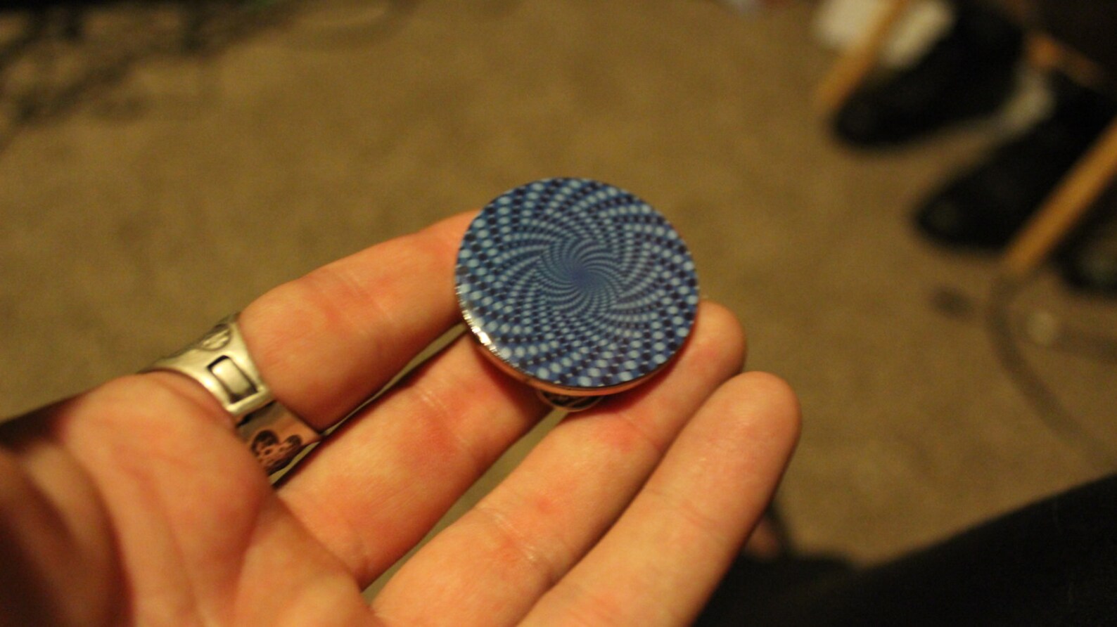 Blue Psychedelic Spinner Pin - Etsy