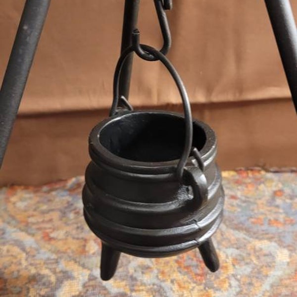 Mini Cauldron - Etsy