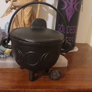 Cast Iron Cauldrons Assorted Small Witches Pot - Etsy