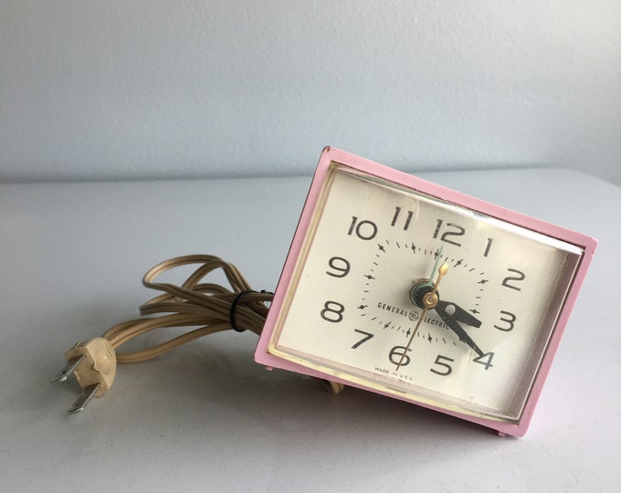 Vintage Pink General Electric Alarm Clock Made in USA - Etsy