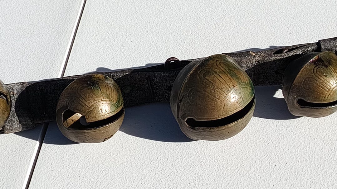 Antique Brass Sleigh Bells 1870s Six Feet Long Large Bells - Etsy