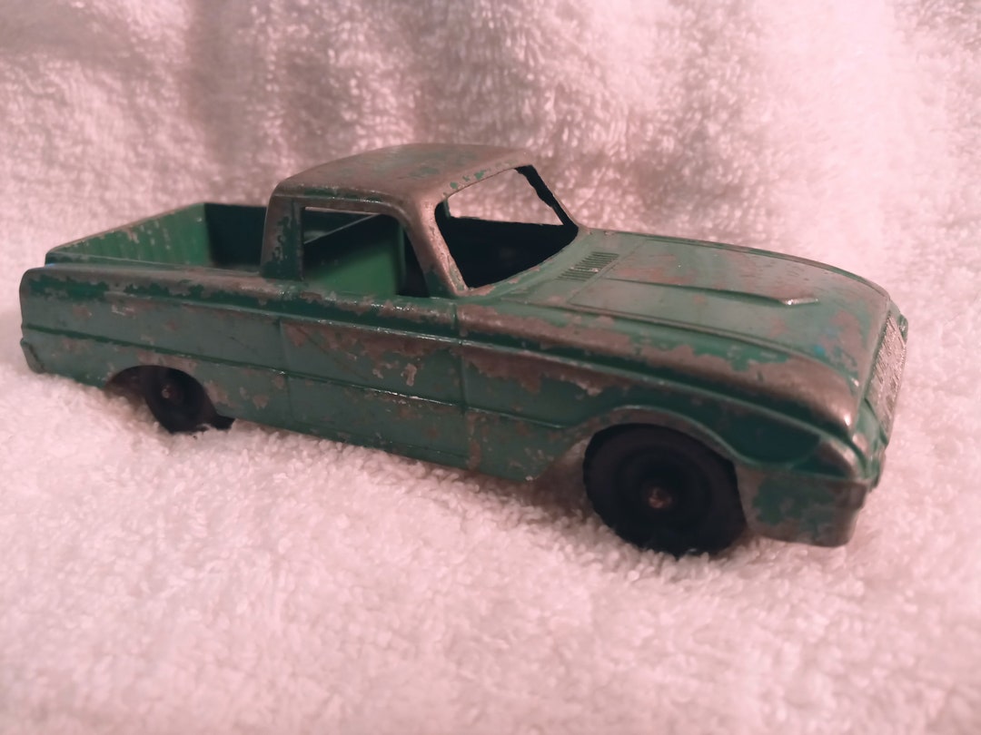 Hubley 1963 Ford Ranchero Toy Car - Etsy