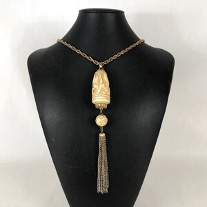 60's Crown Trifari Marco Polo Carved Lucite Long Tassel Necklace ...