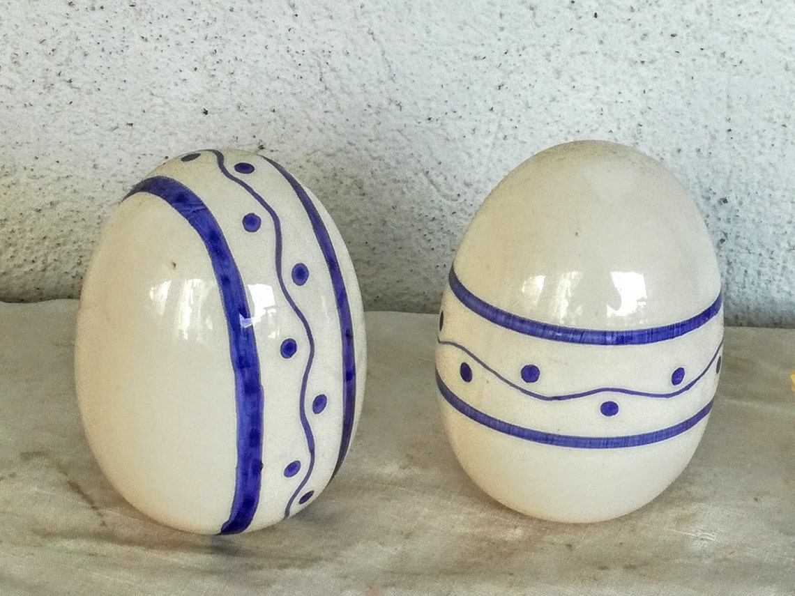 Vintage Ceramic Egg White and Blue Ceramic Easter Egg Life - Etsy