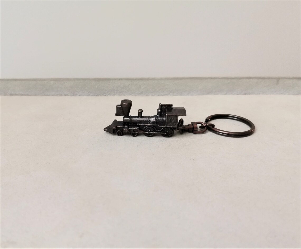 Vintage Locomotive Key Ring Brass-copper Oxidised Locomotive - Etsy