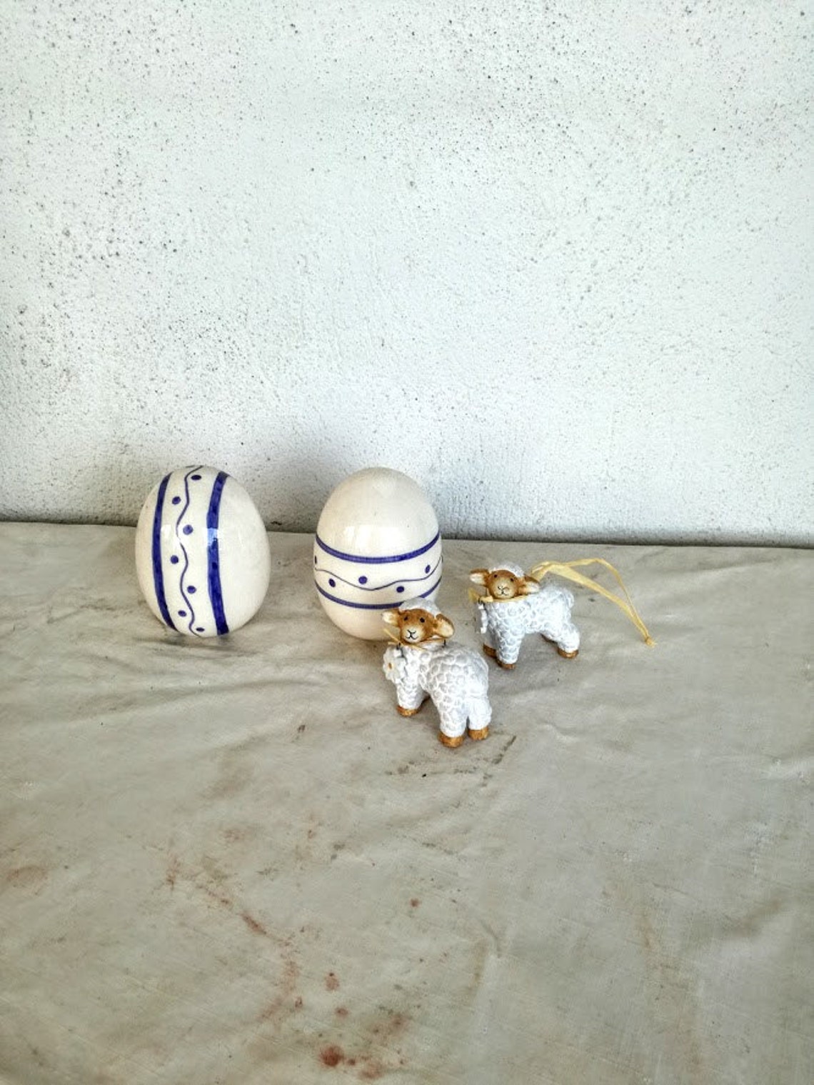 Vintage Ceramic Egg White and Blue Ceramic Easter Egg Life - Etsy