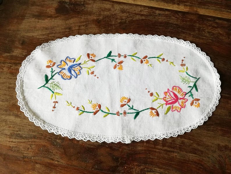 Vintage Embroidered Runner, Oval Embroidered Runner, Roses Colourful ...