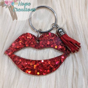 Lips Kissy Glitter Keychain - Etsy